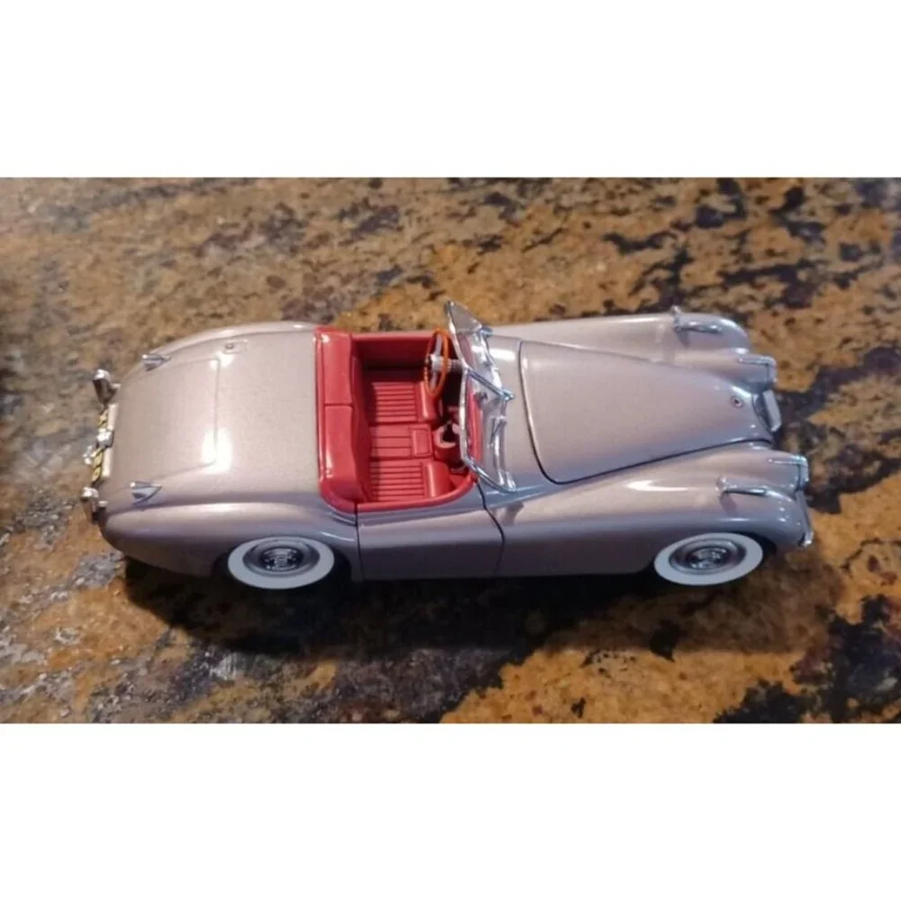 Danbury Mint | Other | Danbury Mint 949 Jaguar Xk12 Original Box ...